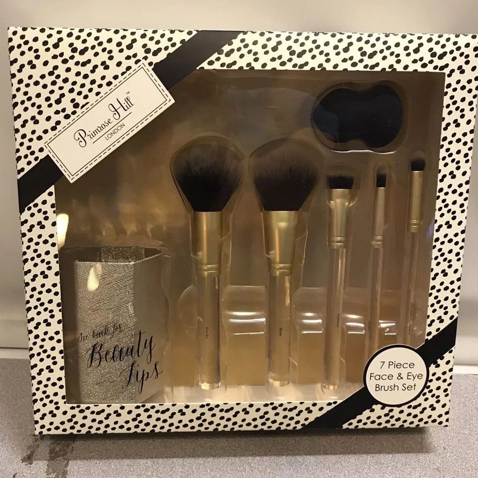 Makeup: Primrose Hill 7 Piece Face and Eye Brush Set